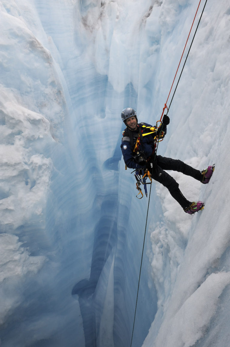 Inside Scoop: Chicago Magic Lounge’s new digs, ROOF at TheWit’s movie ...